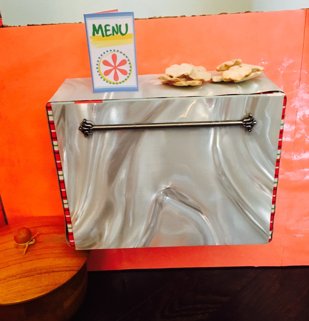 DIY LEA’S FRUIT STAND | Faking It Mostly