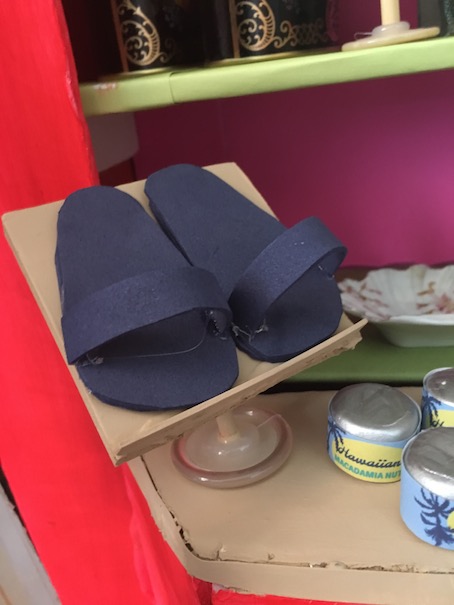 DIY NANEA’S FAMILY MARKET | Faking It Mostly
